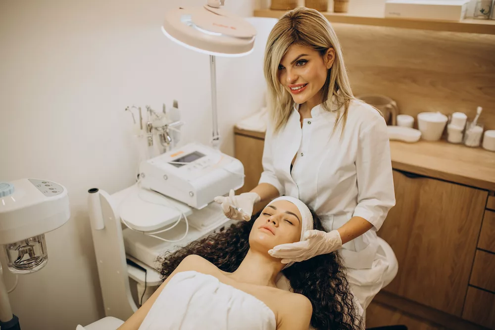 Top Esthetician Marketing Tools that Helps to Boost Earnings